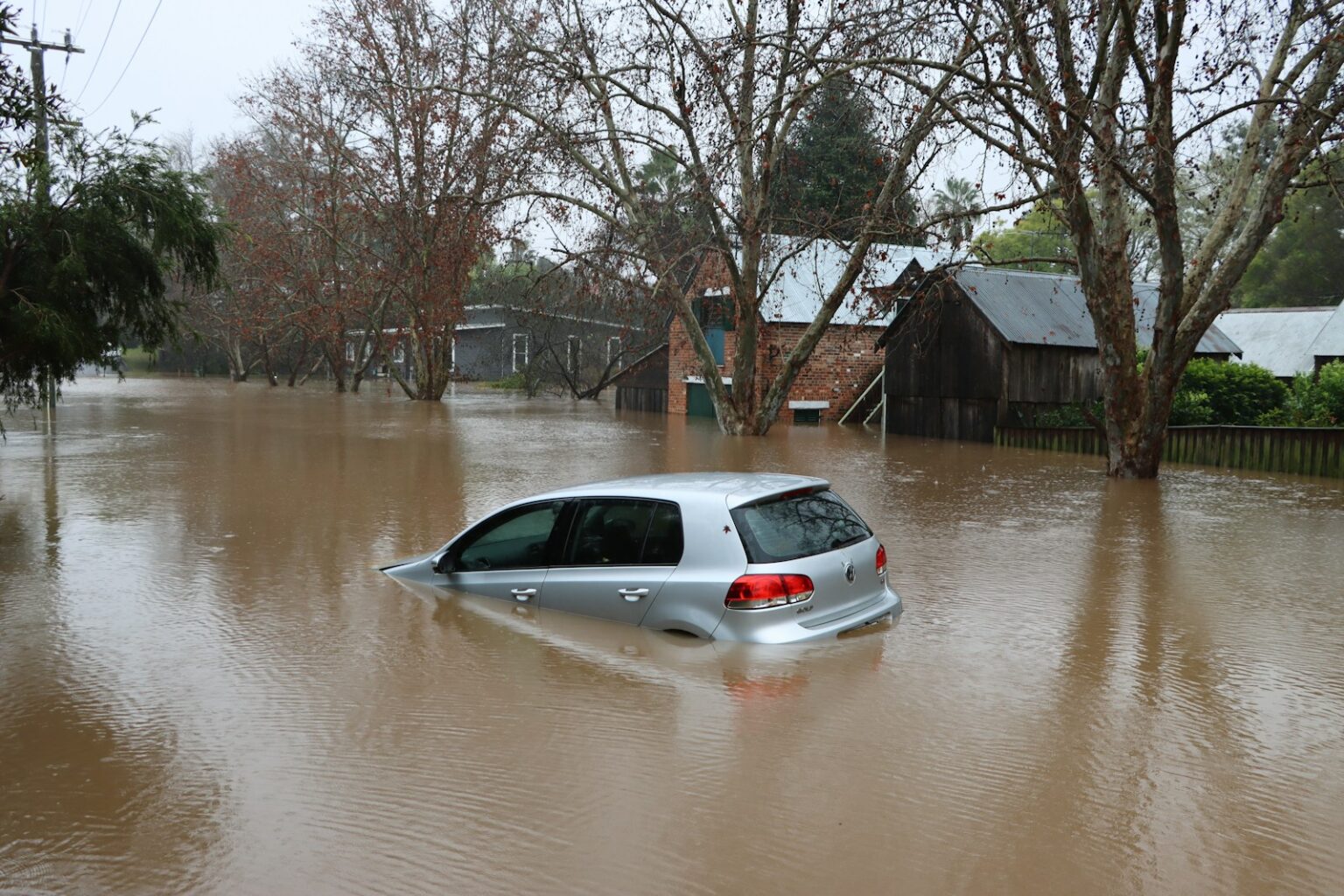 How to Handle Construction in Flood Zones or High-Risk Areas ...